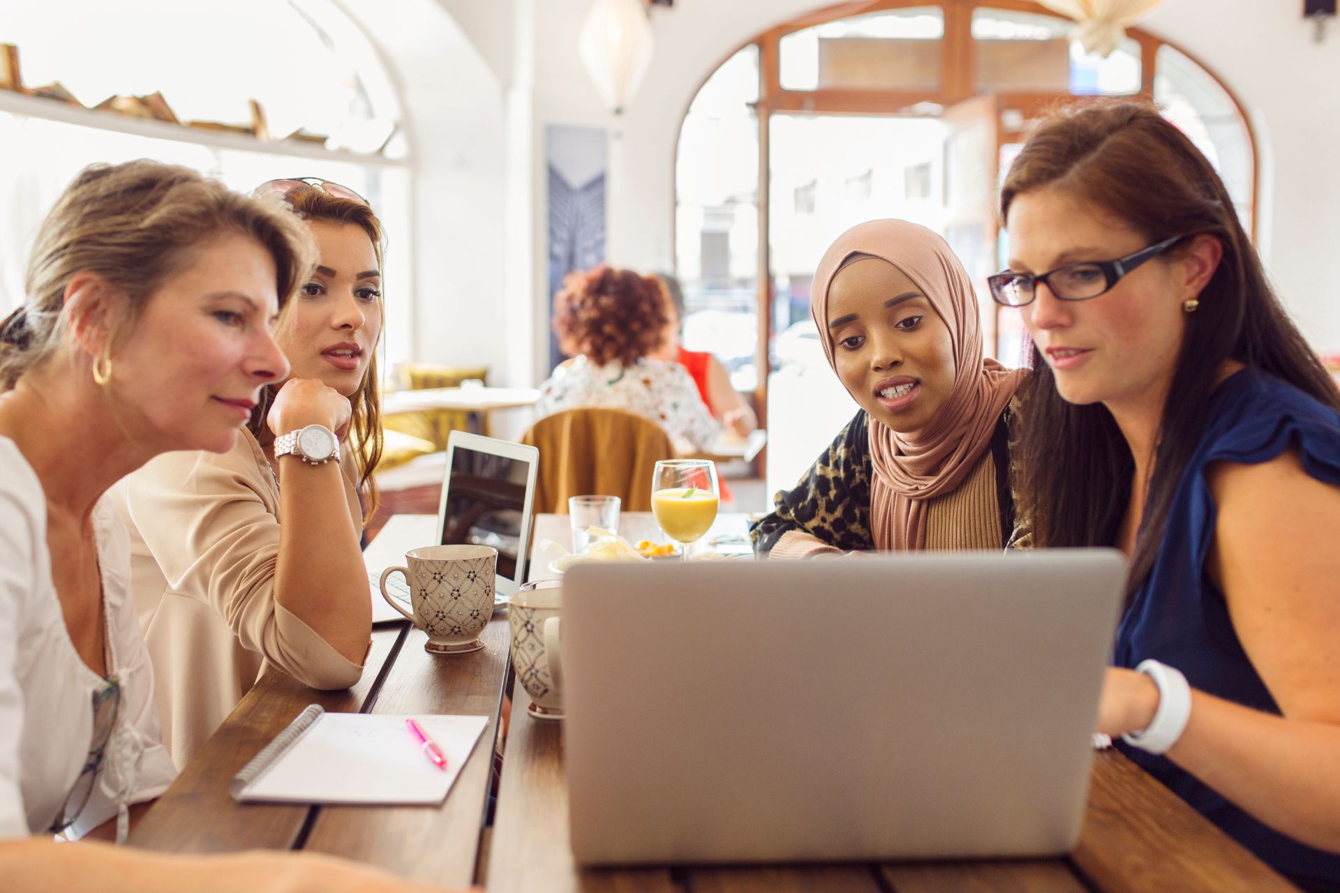 Dispelling three flexible work myths - An evidence-based analysis of biases and stigmas relating ...